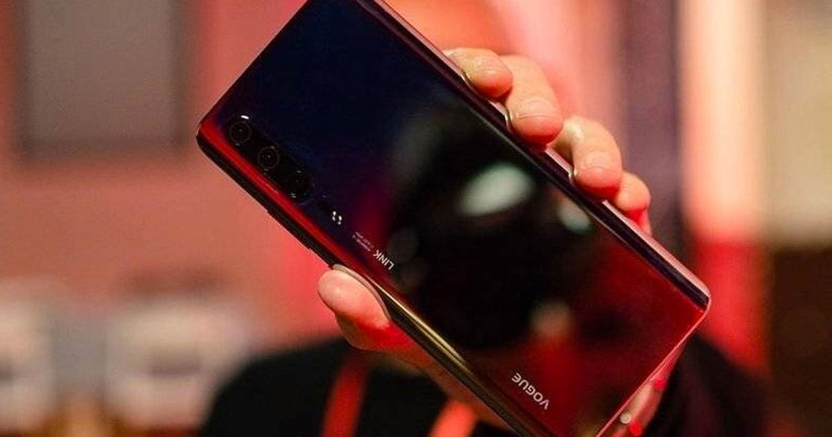 เผยภาพ Huawei P30 Pro เครื่อง Prototype ก่อนเปิดตัว 26 มีนาคมนี้