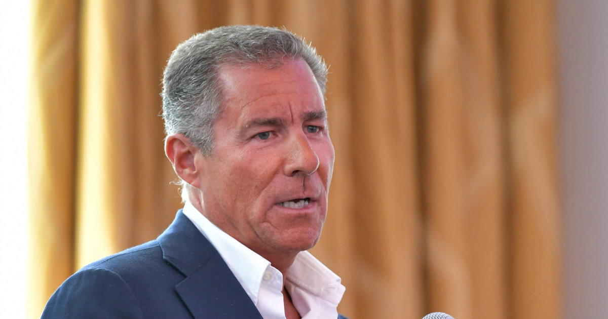 Apple เซ็นต์สัญญาจ้าง Richard Pleper อดีตประธาน HBO ผลิตรายการให้ห้าปี