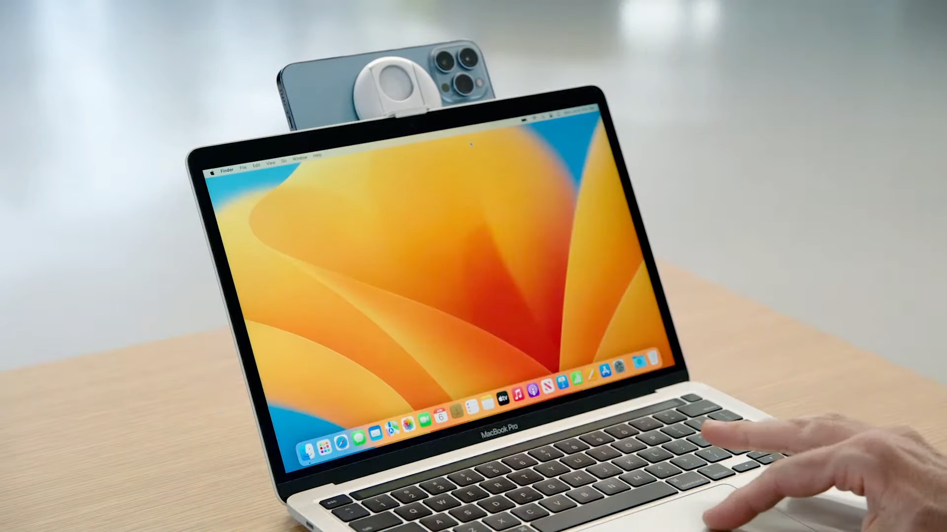 macOS Camera Continuity